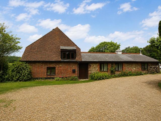 House at Selborne Road, East Hampshire
