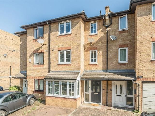 House at Severnake Close, Greater London