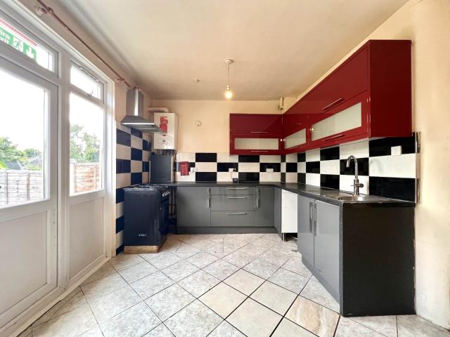 House at Shakespeare Crescent, Greater London