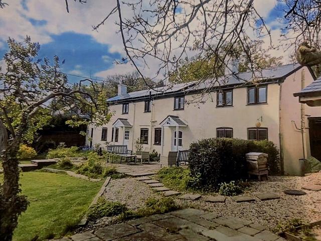 House at Sheasby Close, Sixpenny Handley