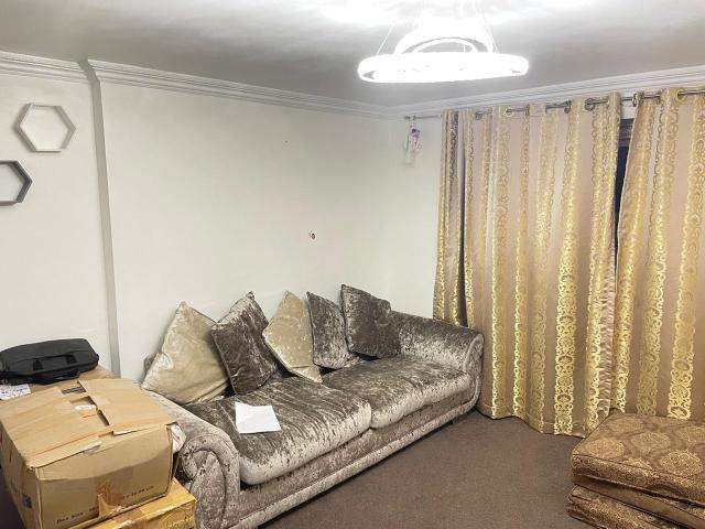 Apartment at Sherringham Avenue, Greater London