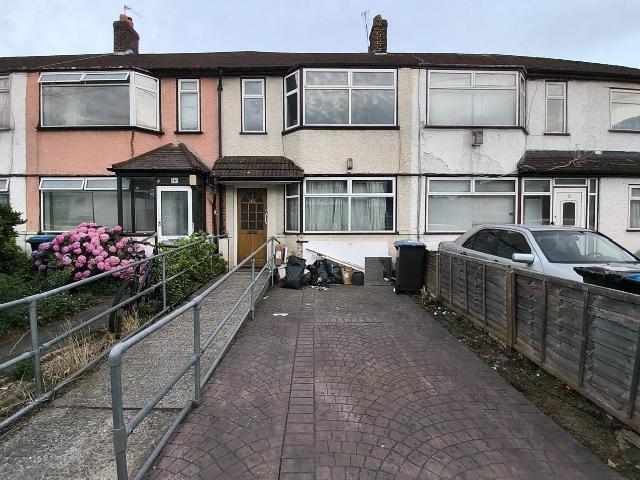 House at Shirley Grove, Greater London