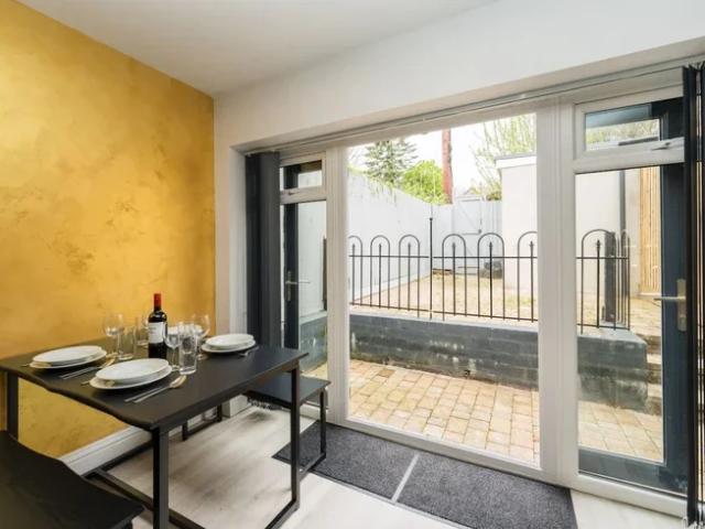 Apartment at Shirley Road, Cardiff