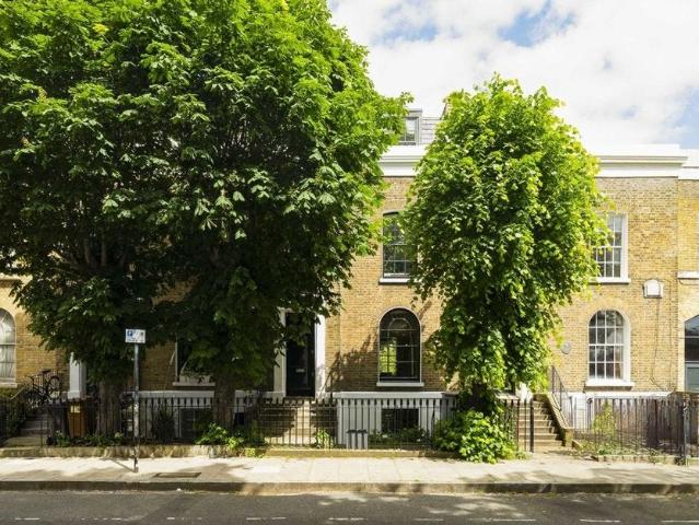 House at Shrubland Road, Greater London