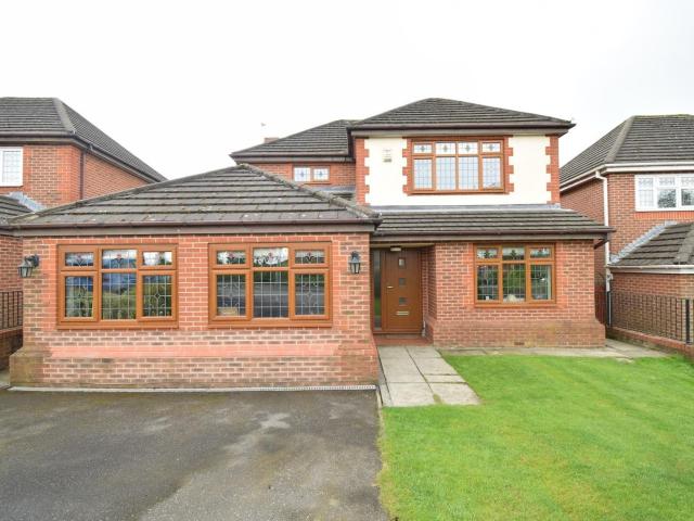 House at Shuttle Eye Way, Kirklees