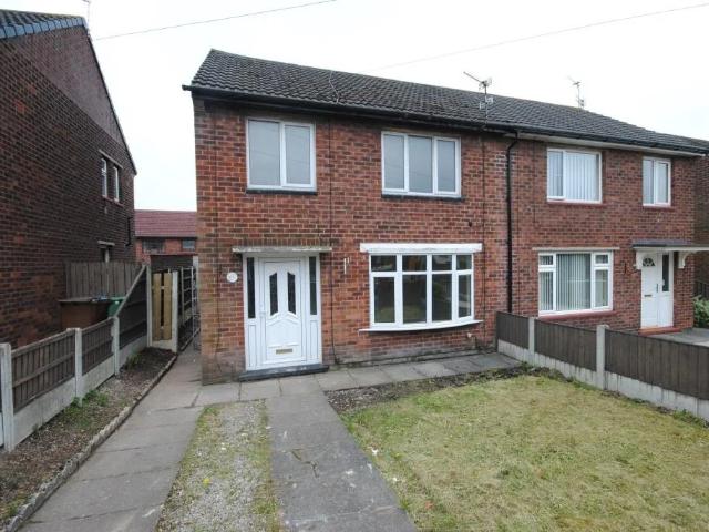 House at Silverdale Avenue, Hindley