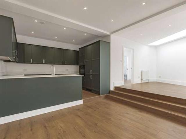 House at South Road, Greater London