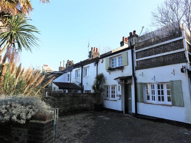House at South Road, Preston