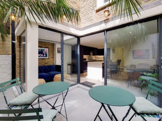 House at Southolm Street, Greater London
