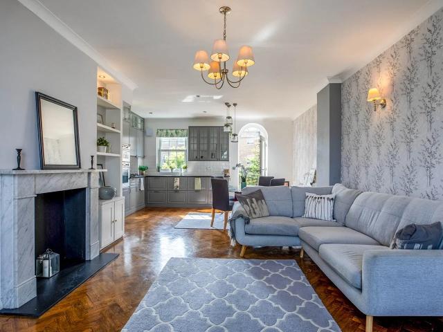 House at Sovereign Crescent, Greater London