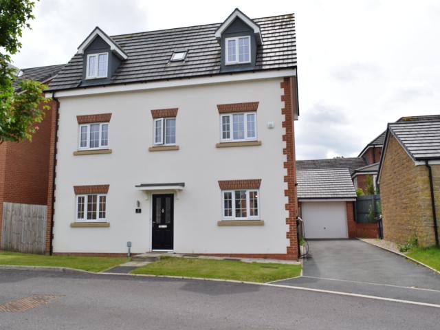 House at Snowdon Avenue, Blackburn