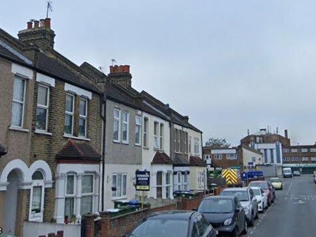House at Springfield Road, Greater London