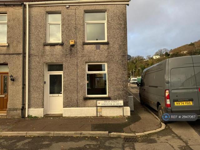 House at Swan Street, Baglan