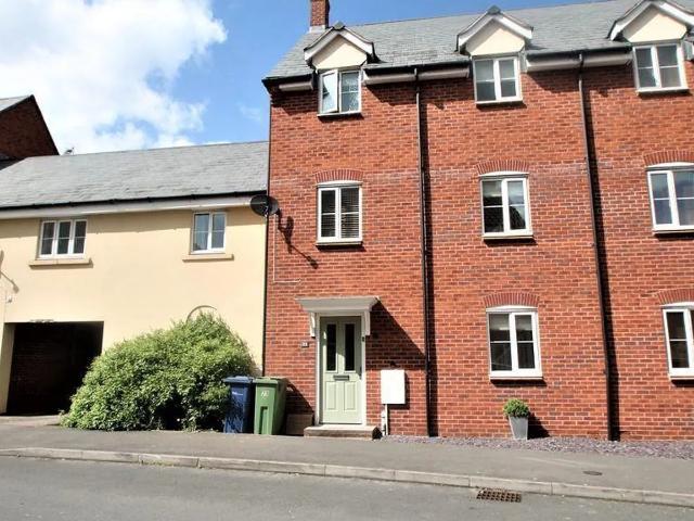House at Swilgate Road, Tewkesbury