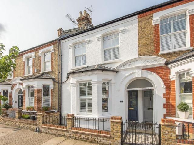 House at St. Ann's Park Road, Greater London