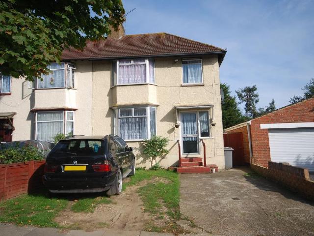 House at St. James Gardens, Greater London