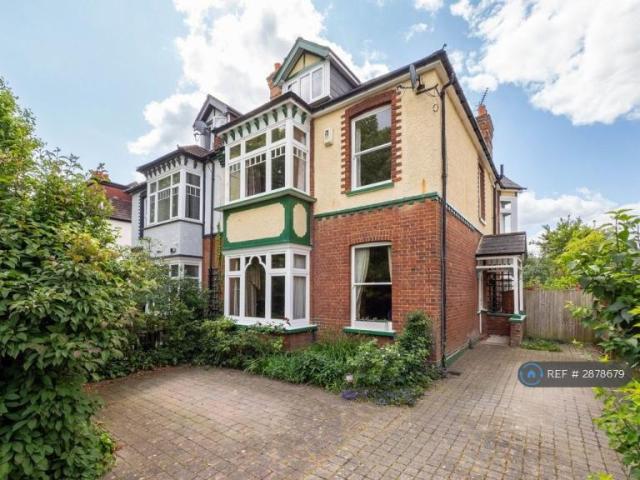 House at St James Road, Greater London