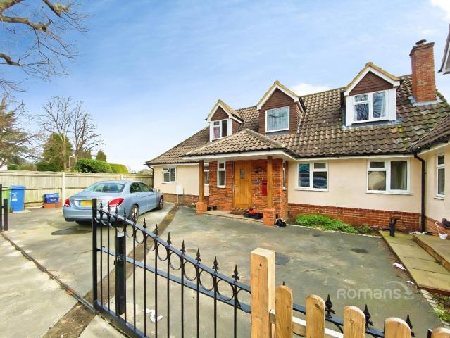 House at St John's Road, Rushmoor