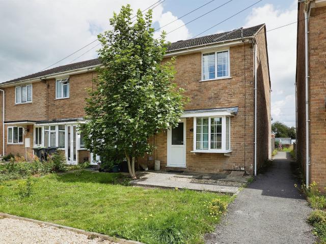 House at St Lawrence Crescent, Shaftesbury