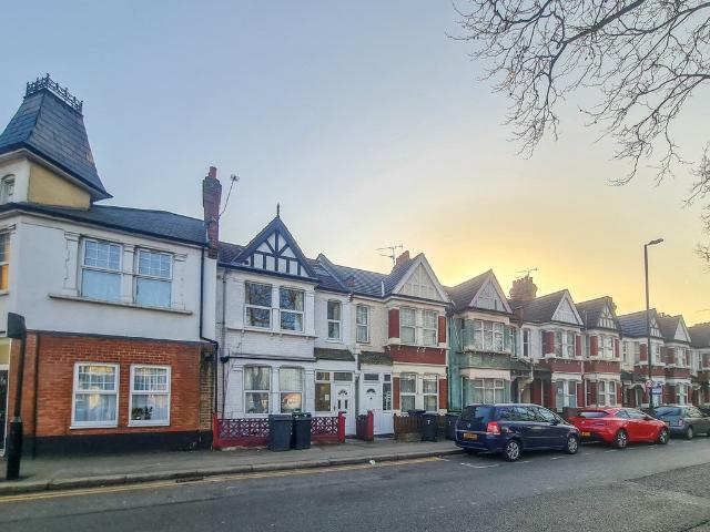 House at St. Margaret's Avenue, Greater London