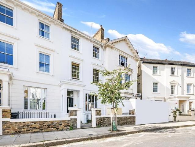 House at St Mark's Crescent, Greater London
