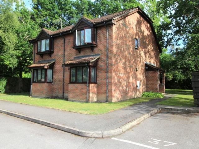 House at St Michaels Close, Hart
