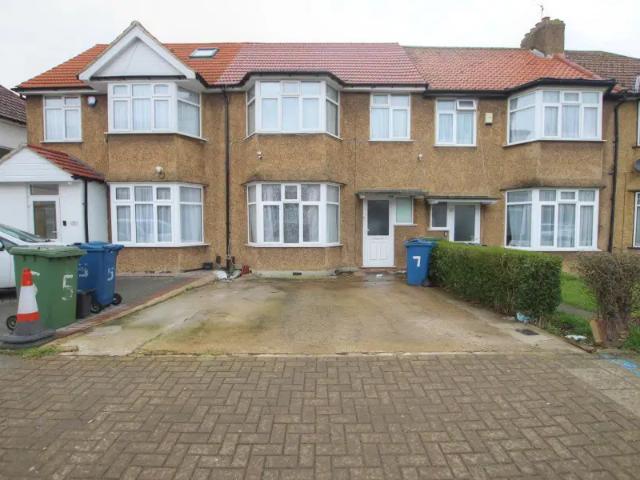 House at St. Paul's Avenue, Greater London