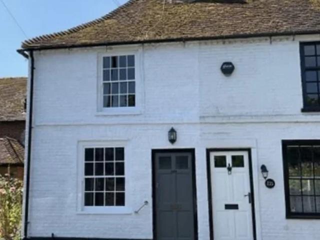 Apartment at Stocker's Hill, Borough of Swale