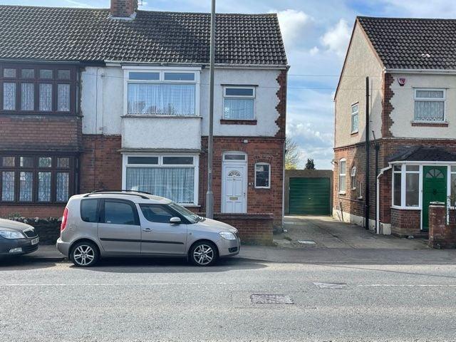 House at Stockingstone Road, Luton