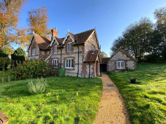 House at Station Road, East Hampshire