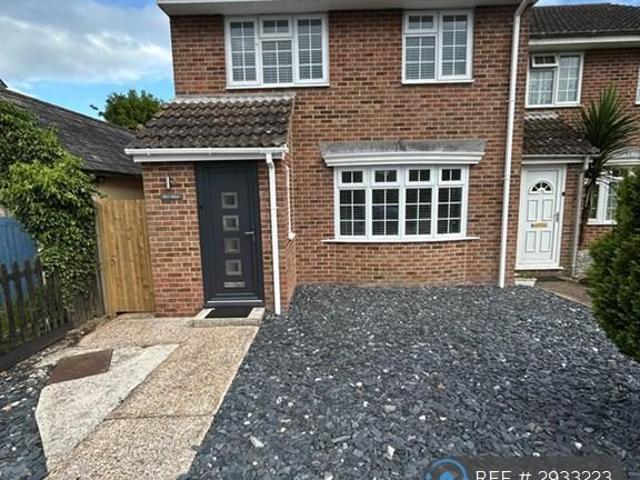 House at Station Road, Folkestone and Hythe District