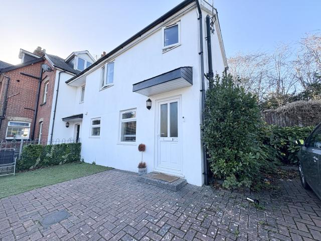 House at Station Road, Southampton