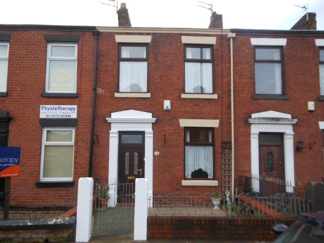 House at Station Road, Preston