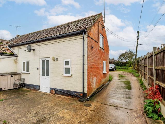 House at Station Street, Breckland District