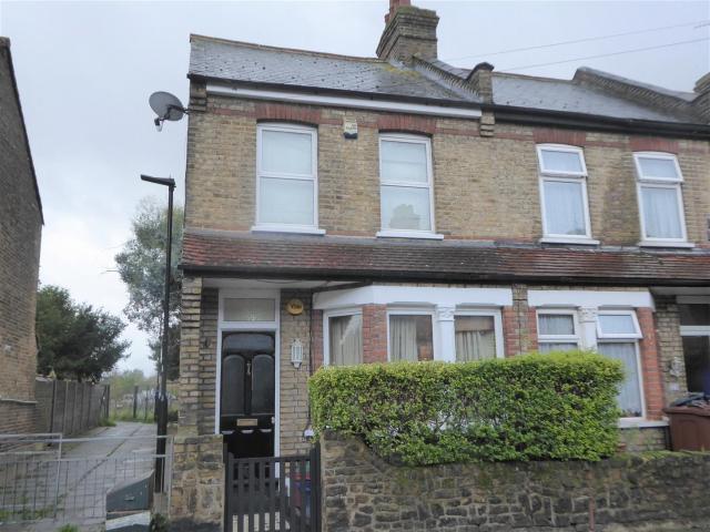 House at Stanley Road, Greater London