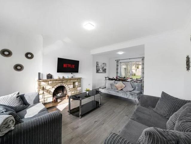 House at Stevenage Crescent, Hertsmere