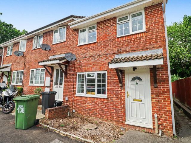 House at Stirling Crescent, Hedge End