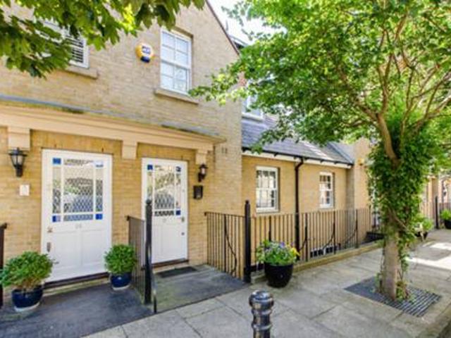 House at Streatley Place, Greater London