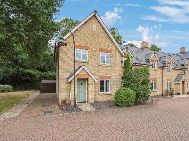 House at Stuart Court, Tempsford