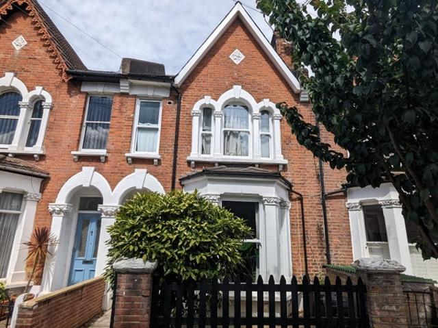 House at Summerley Street, Greater London