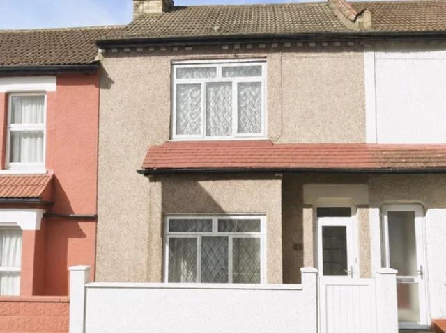 House at Sumner Road, Greater London