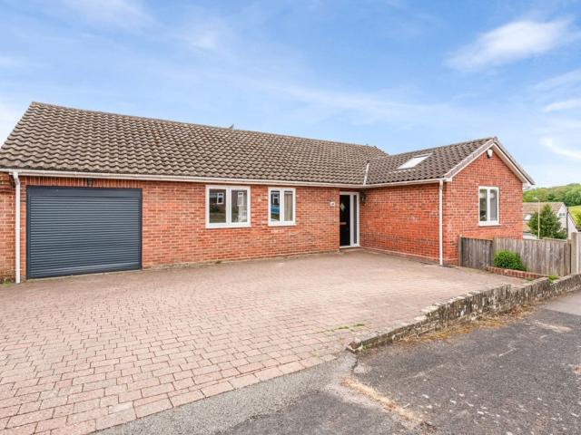 House at Sunnydown Road, Winchester