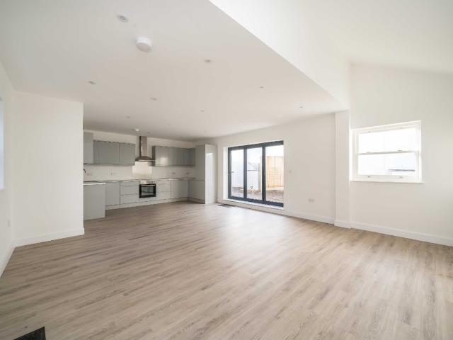House at Sulina Road, Greater London