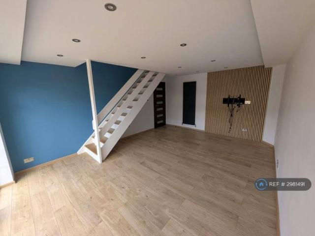 House at Sutton Close, Redditch