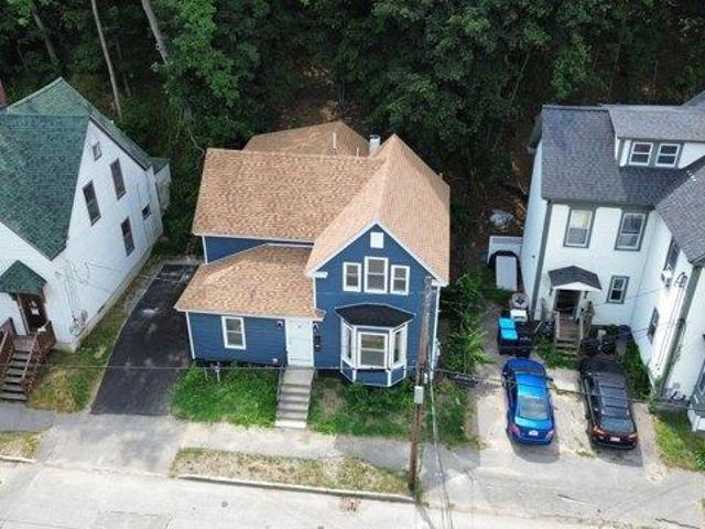 house Auburn ME DS104441194