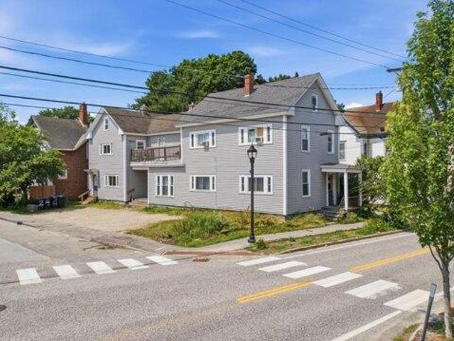 house Auburn ME DS104445374