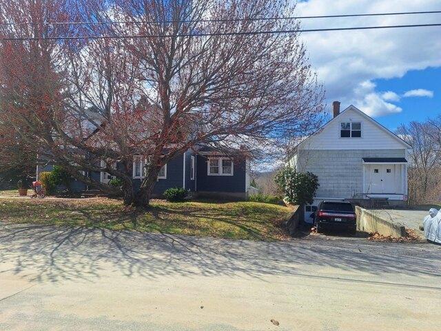 house Auburn ME ES103034893