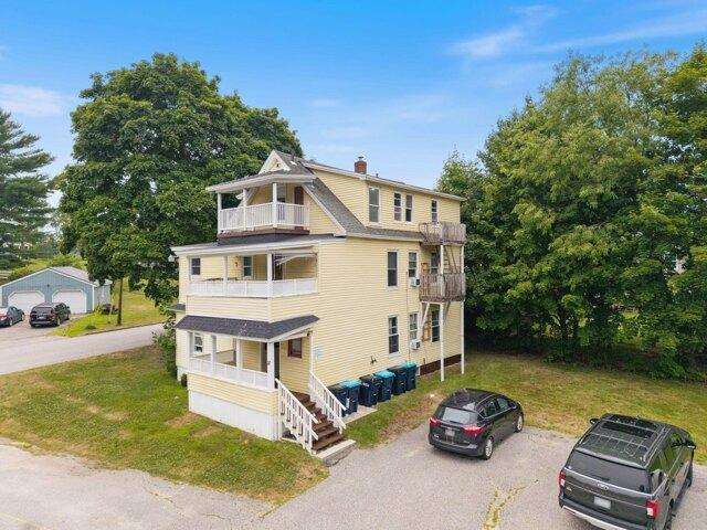 house Auburn ME ES104351242