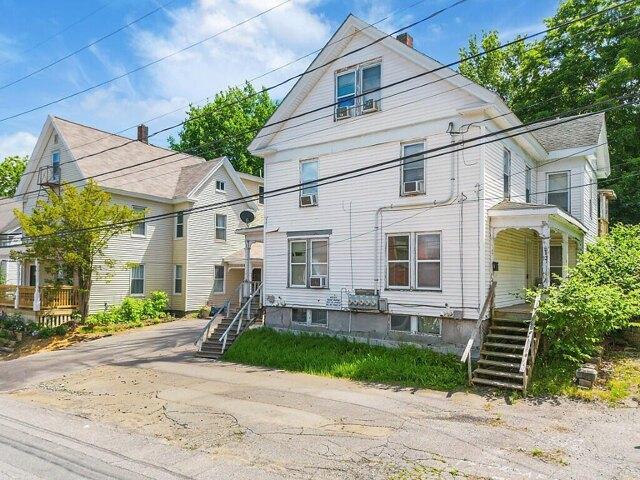 house Augusta ME DS104151729