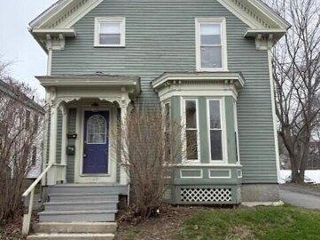 house Bangor ME DLS102284515